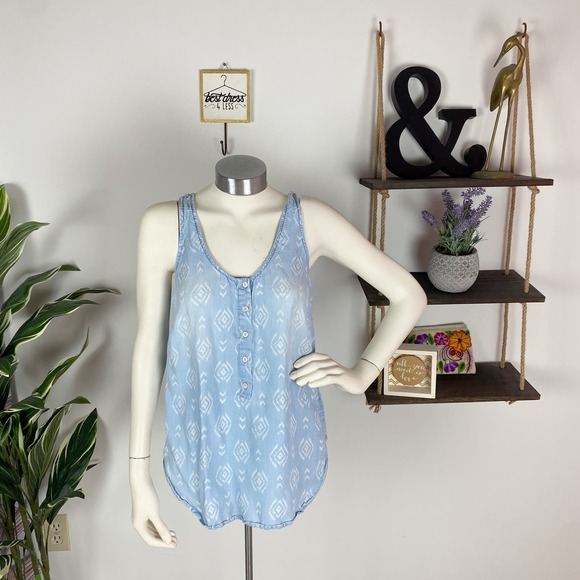 cloth & stone | Tops | Cloth Stone Chambray Ikat Pattern Tank | Poshmark